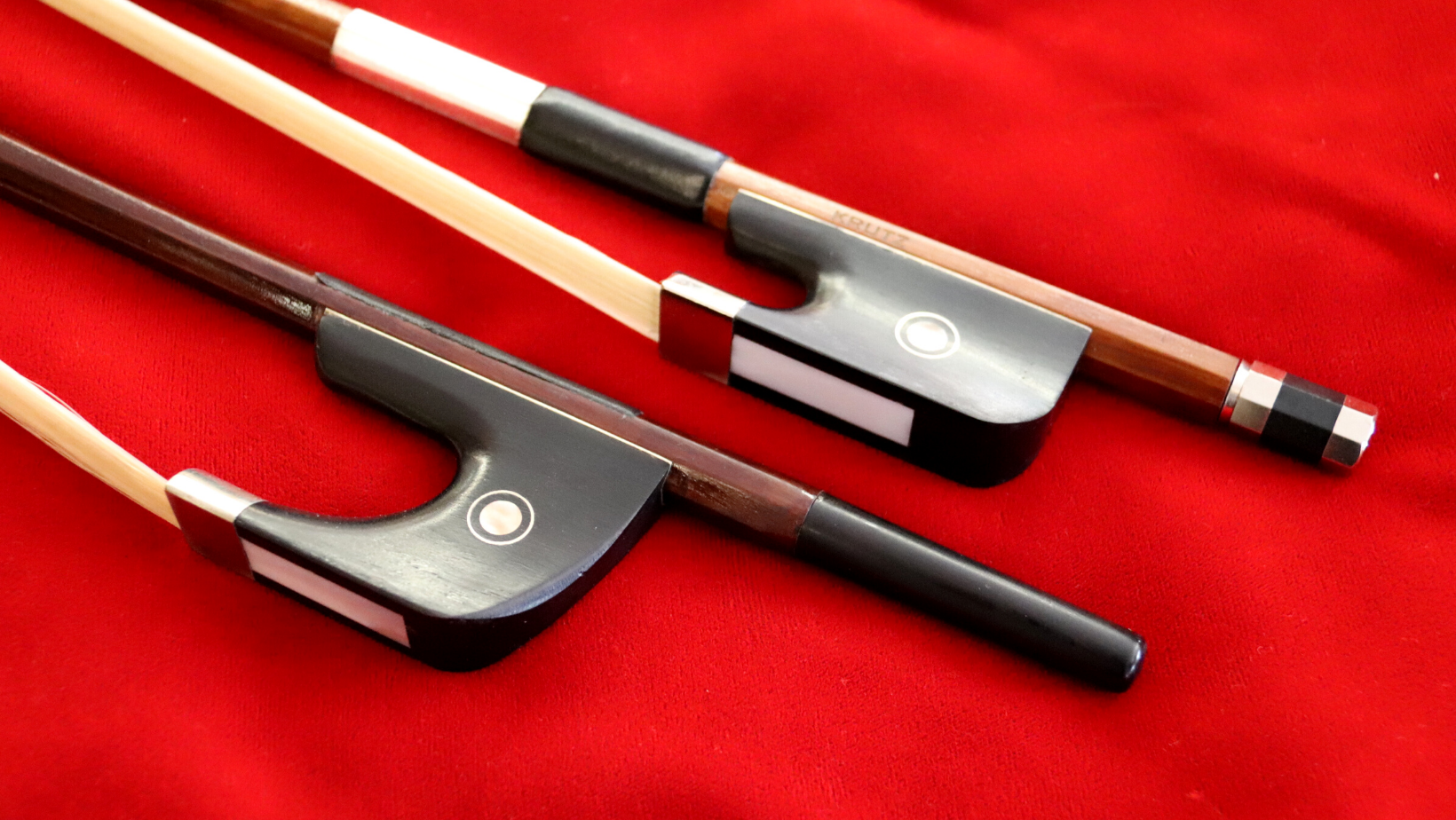 German Bow vs French Bow – K.C. Strings